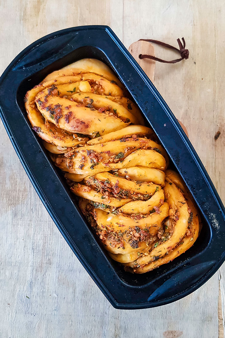 VEGAN BABKA – GET SET VEGAN