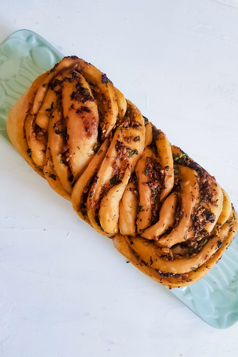 VEGAN BABKA – GET SET VEGAN