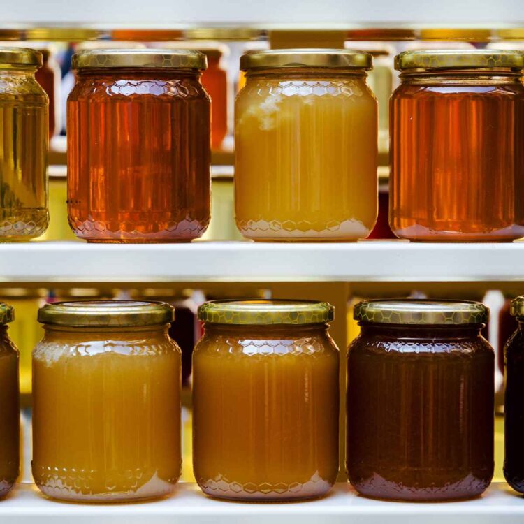 Do Vegans Eat Honey? Find the Best Vegan Honey Substitutes – Get Set Vegan